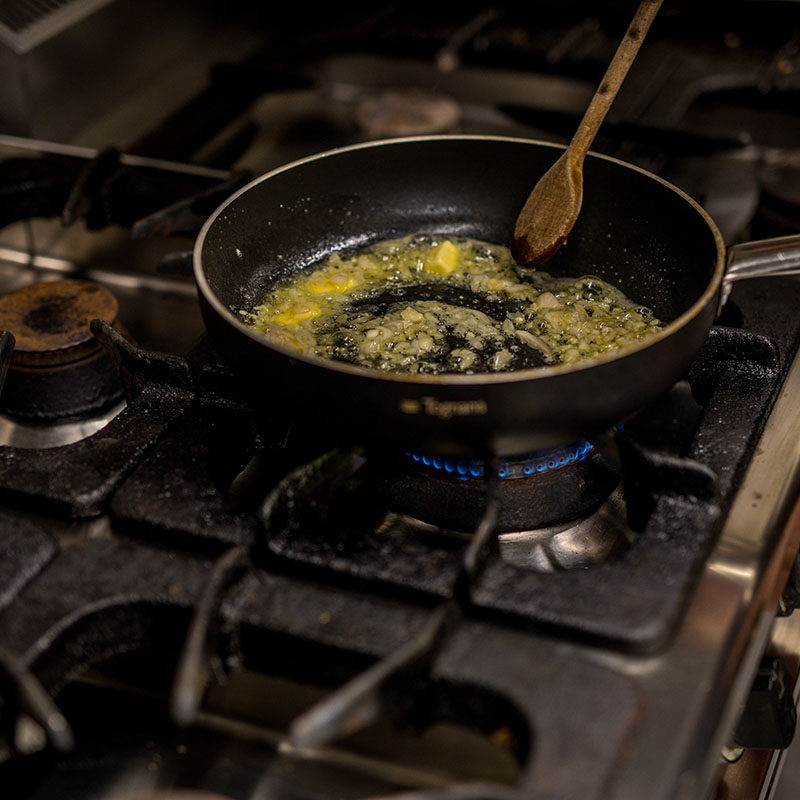 Divji pujs v naravni omaki – Gostišče Draga